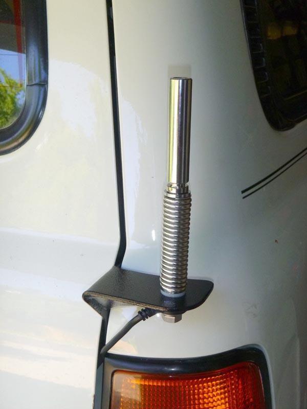 RIGHT Rear Antenna / Light Mount USA PASSENGER SIDE - FJ80 FZJ80 Toyot ...