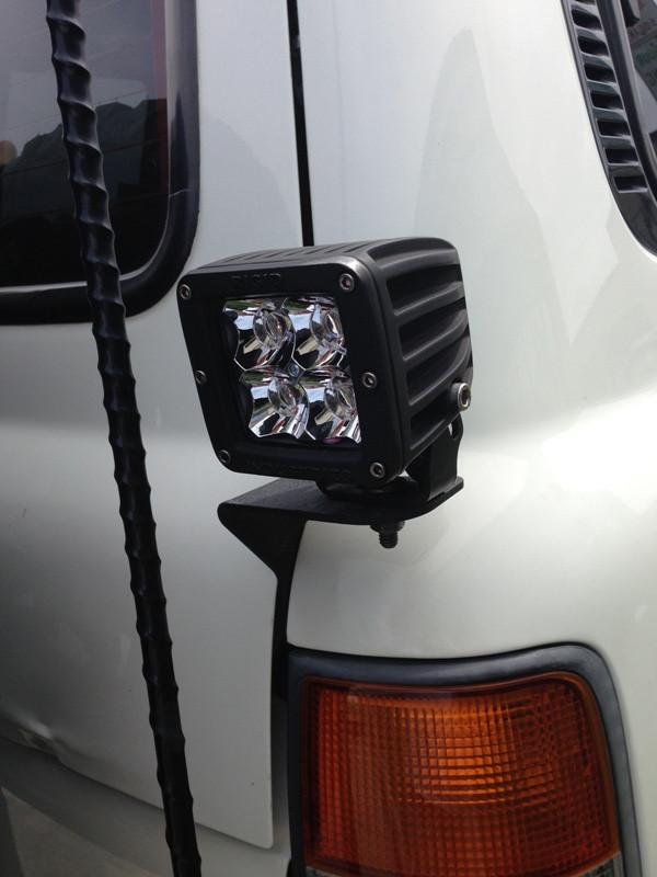 RIGHT Rear Antenna / Light Mount USA PASSENGER SIDE - FJ80 FZJ80 Toyot ...
